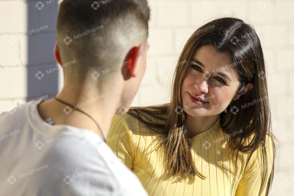 Two people talking sitting close together – Mindframe online image ...